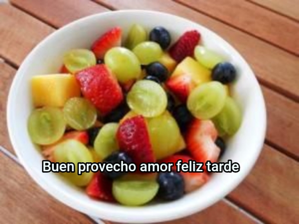 Buen provecho amor feliz tarde - Generador Memes