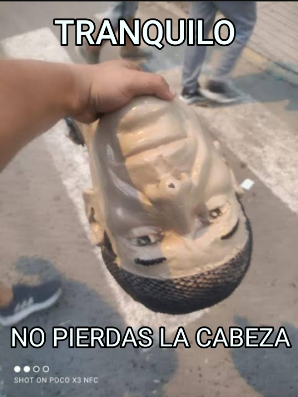 TRANQUILO... NO PIERDAS LA CABEZA - Generador Memes
