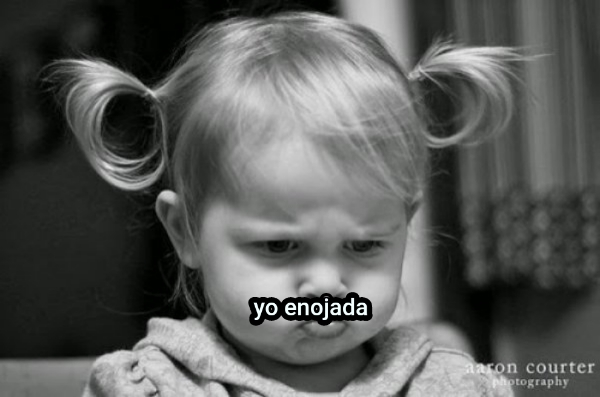yo enojada - Generador Memes